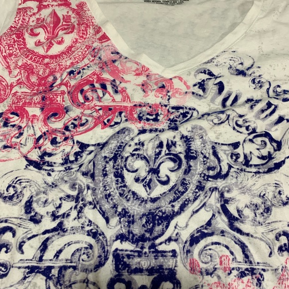 lei | Tops | Lei Top | Poshmark